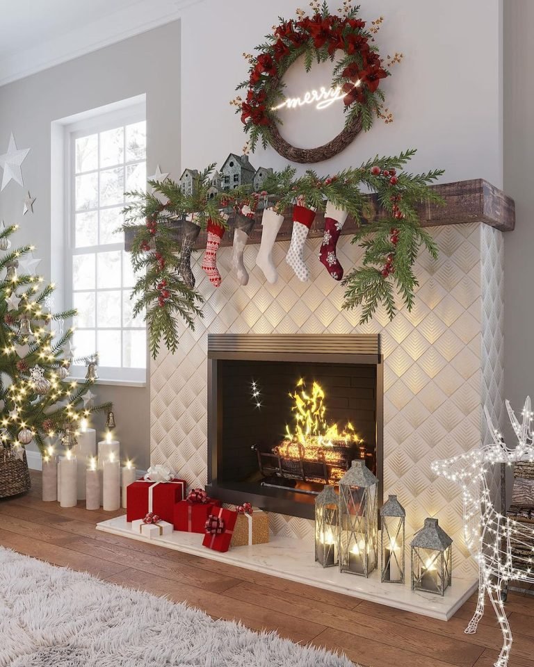10 Most Festive Christmas Fireplace Decorations – Fireplace Tips